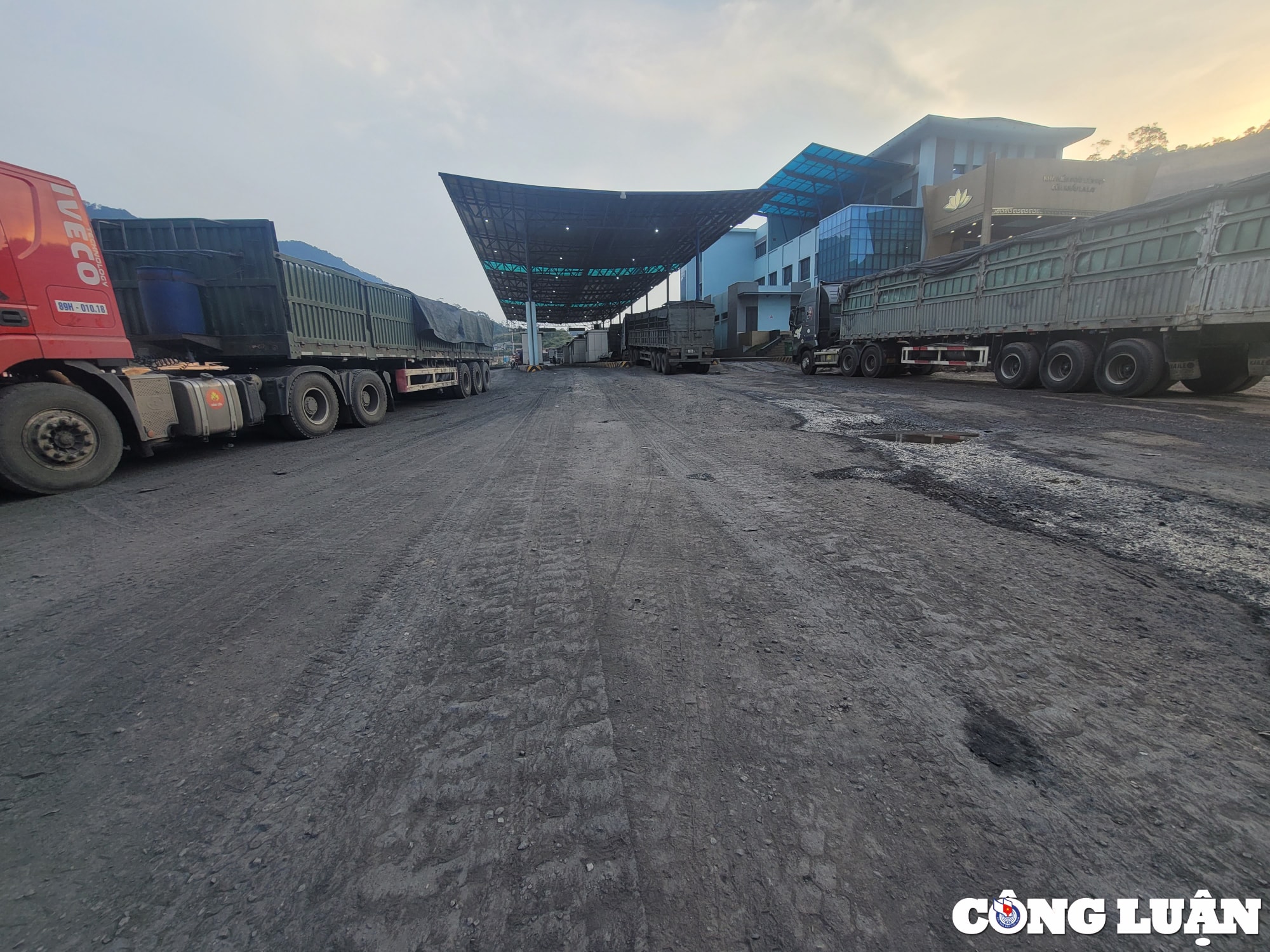 Quảng Trị trình phương án xây dựng Quốc lộ 15D từ cảng biển Mỹ Thủy đến ...