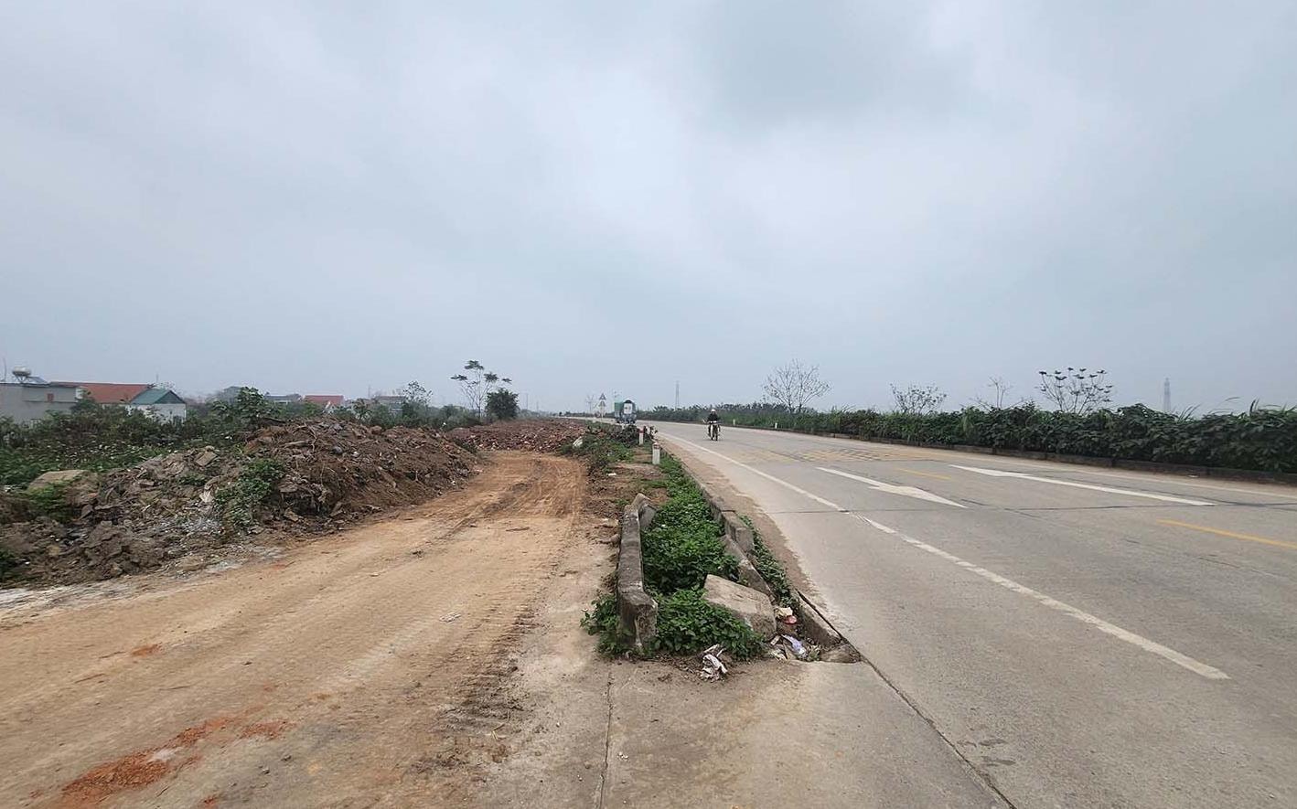 Vĩnh Phúc: Cận cảnh dự án đê nghìn tỷ dở dang do Tập đoàn Phúc Sơn thi công