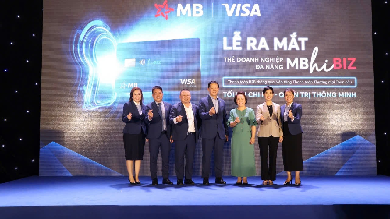 MB ra mắt thẻ doanh nghiệp thông minh MB Visa Hi BIZ mới