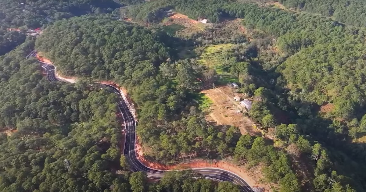 Vẻ đẹp ngoạn mục của đèo Prenn, đệ nhất cung đường đèo Đà Lạt