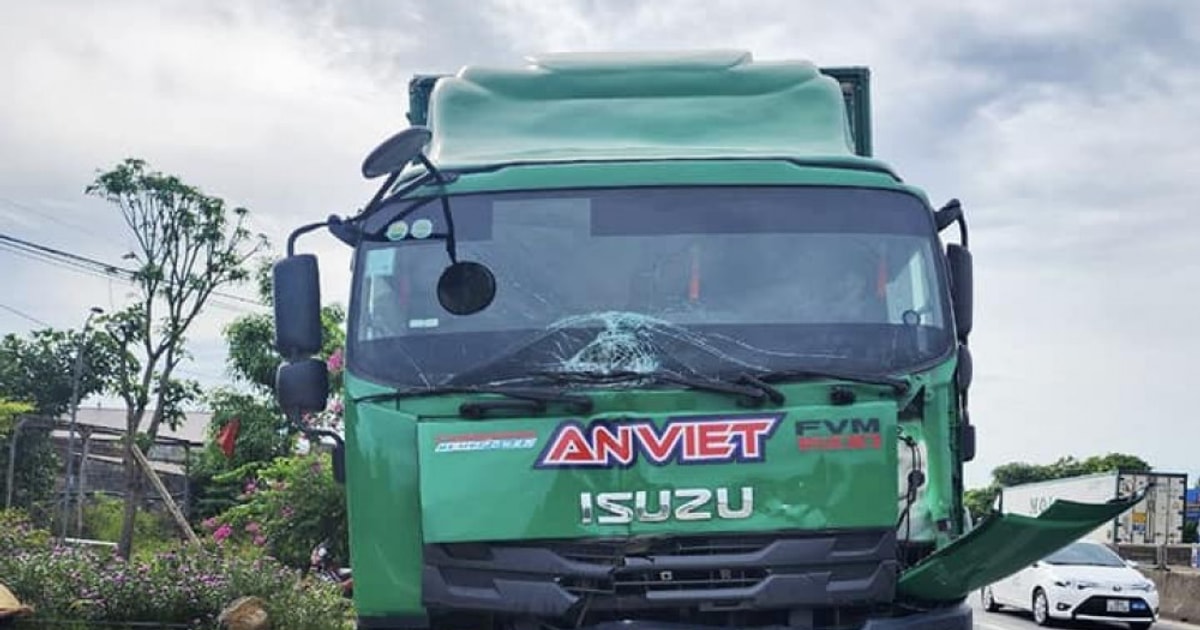 Truy tìm lái xe trong vụ tai nạn nghiêm trọng tại Hà Tĩnh