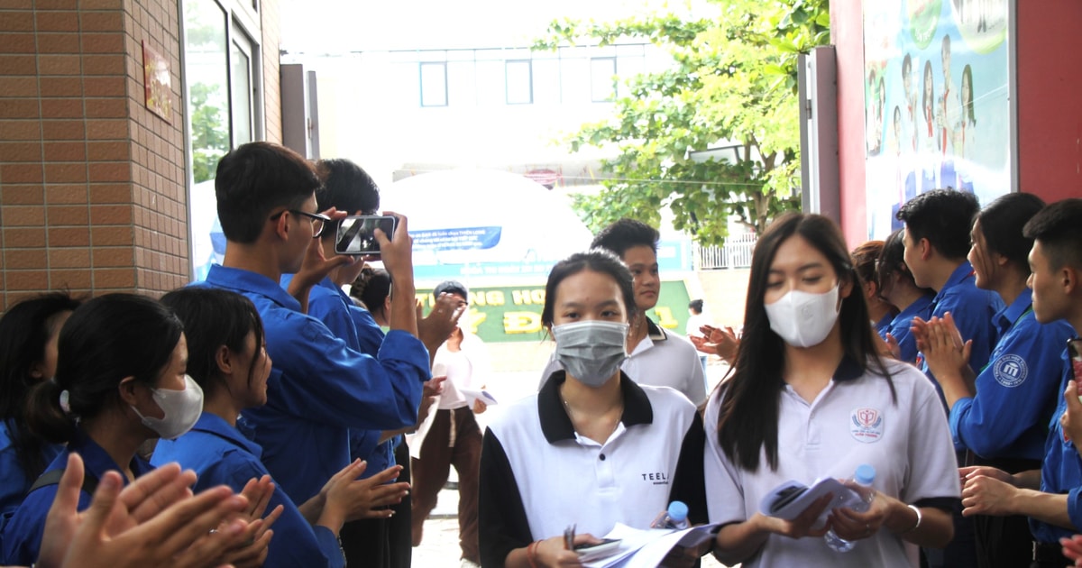 Mẫu giấy thi tốt nghiệp THPT năm 2024 có gì mới?