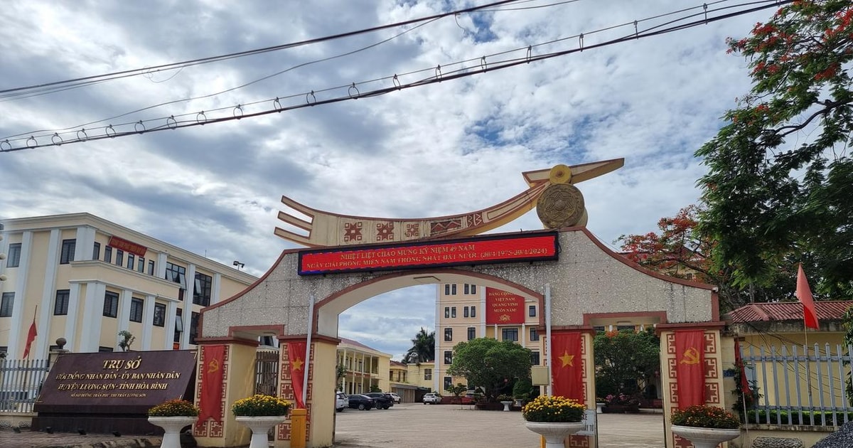 H%c3%b2a%20B%c3%acnh:%20D%e1%ba%a5u%20h%e1%bb%8fi%20%c4%91%e1%ba%b1ng ...