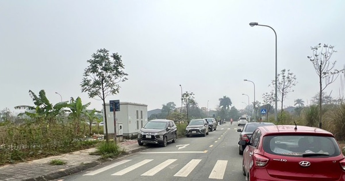 'C%c3%b2'%20%c4%91%e1%ba%a5t%20's%e1%bb%91ng%20l%e1%ba%a1i',%20%c4%91 ...