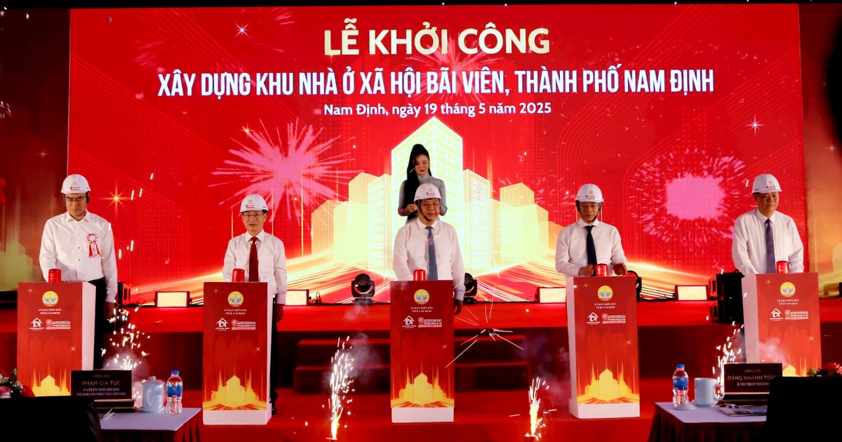 Nam%20%c4%90%e1%bb%8bnh%20kh%e1%bb%9fi%20c%c3%b4ng%20d%e1%bb%b1%20%c3 ...