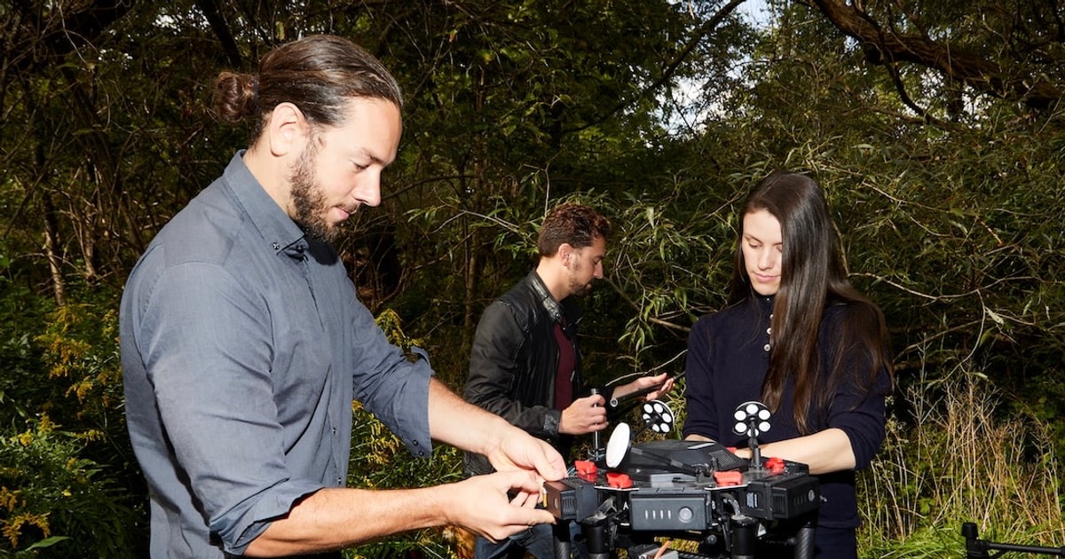 Canada ứng dụng drone để tái trồng rừng sau đám cháy quy mô lớn