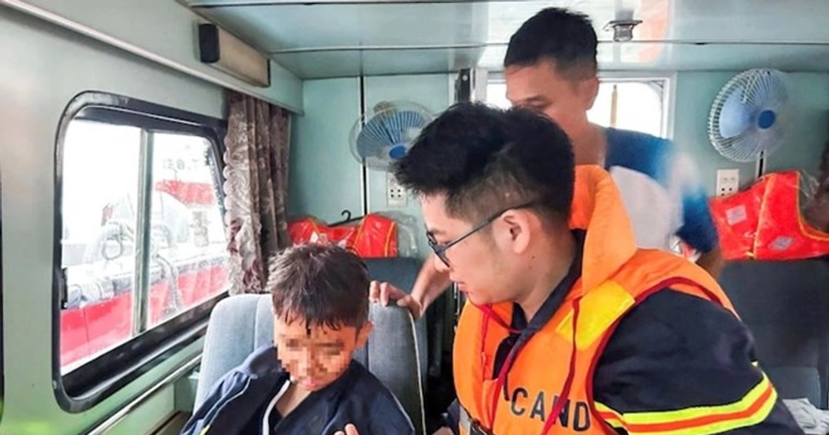 B%c3%a9%20trai%2010%20tu%e1%bb%95i%20s%e1%bb%91ng%20s%c3%b3t%20trong ...